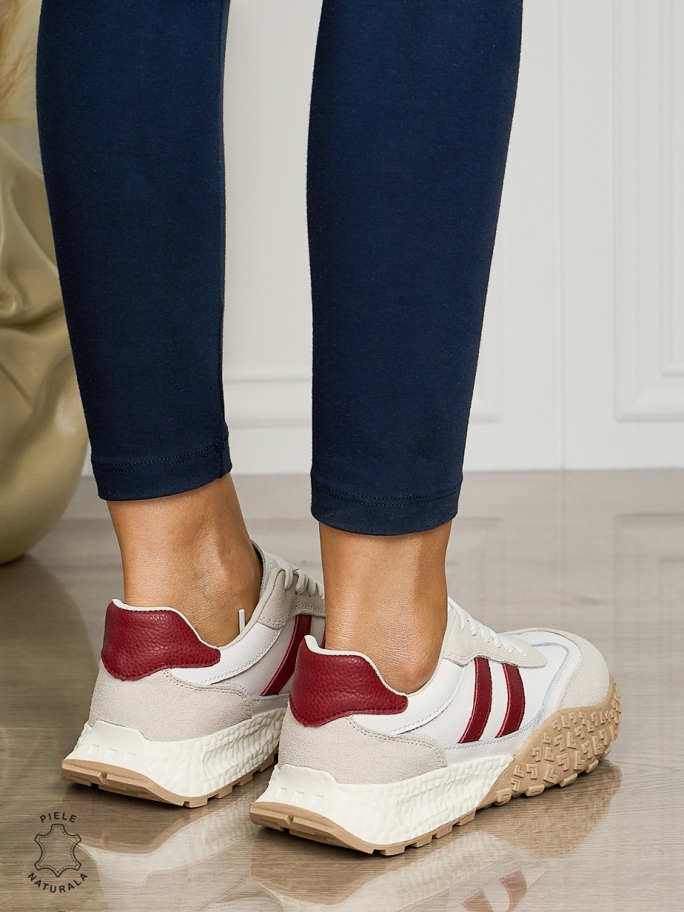 Pantofii casual piele naturala cu siret si dungi laterale CRL1459 ALB ...